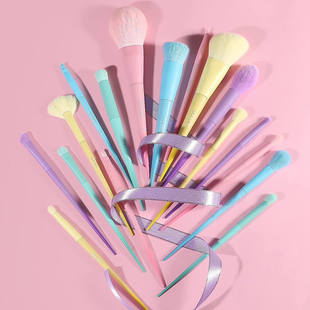 Docolor 17Pcs Colourful Makeup Brush Set + 15Pcs Eye Makeup Brushes Set Premium Kabuki Foundation Blending Face Powder Synthetic Makeup Brushes Set