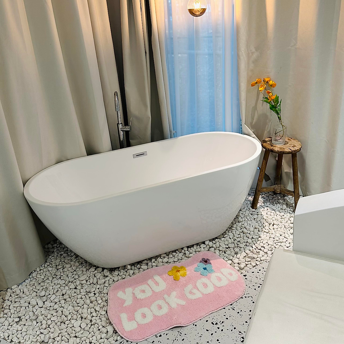 You Look Good Bath Mat Pink Bathroom Rugs Cute Funny Bathroom Decor Door Mat Microfiber Shower Bathtub Mat Non-Slip Washable Mat (31.49"x19.68", Pink)