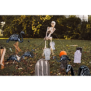GiftExpress 4-Pack Small Halloween Flamingo, Black Flamingo Skeleton, Zombie Flamingos, Skull Flamingo with Stakes for Halloween Lawn Ornaments, Spooky Graveyard Decorations