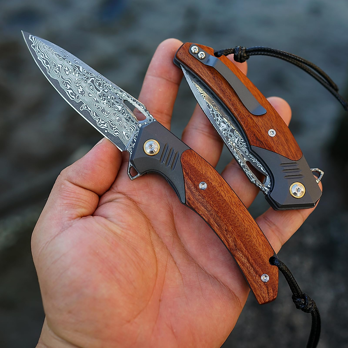 Handmade Forged Damascus Steel Folding pocket Knife, 3.07inch Damascus Steel Blade and 4.05inch Wood Handle,with pocket Clip,Retro Leather Sheath, EDC Pocket Knives for Camping Tactical Outdoor Knife.