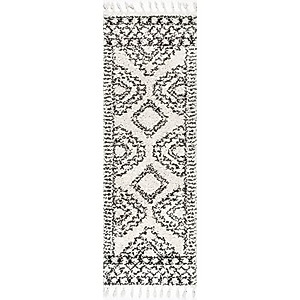 nuLOOM Vasiliki Moroccan Tribal Shag Area Rug, 2' 6" x 6', Off White