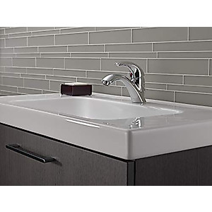 Delta Faucet Classic Single Hole Bathroom Faucet, Single Handle Bathroom Faucet Chrome, Bathroom Sink Faucet, 1 Hole Bathroom Faucet, Drain Assembly, Chrome 583LF-WF