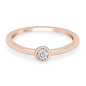 SAVEARTH DIAMONDS 2.5MM Round Cut Lab Grown Diamond Bezel Set Solitaire Stackable Engagement Ring In 14k Rose Gold Over Sterling Silver (0.07 Cttw) Ring Size-7.5