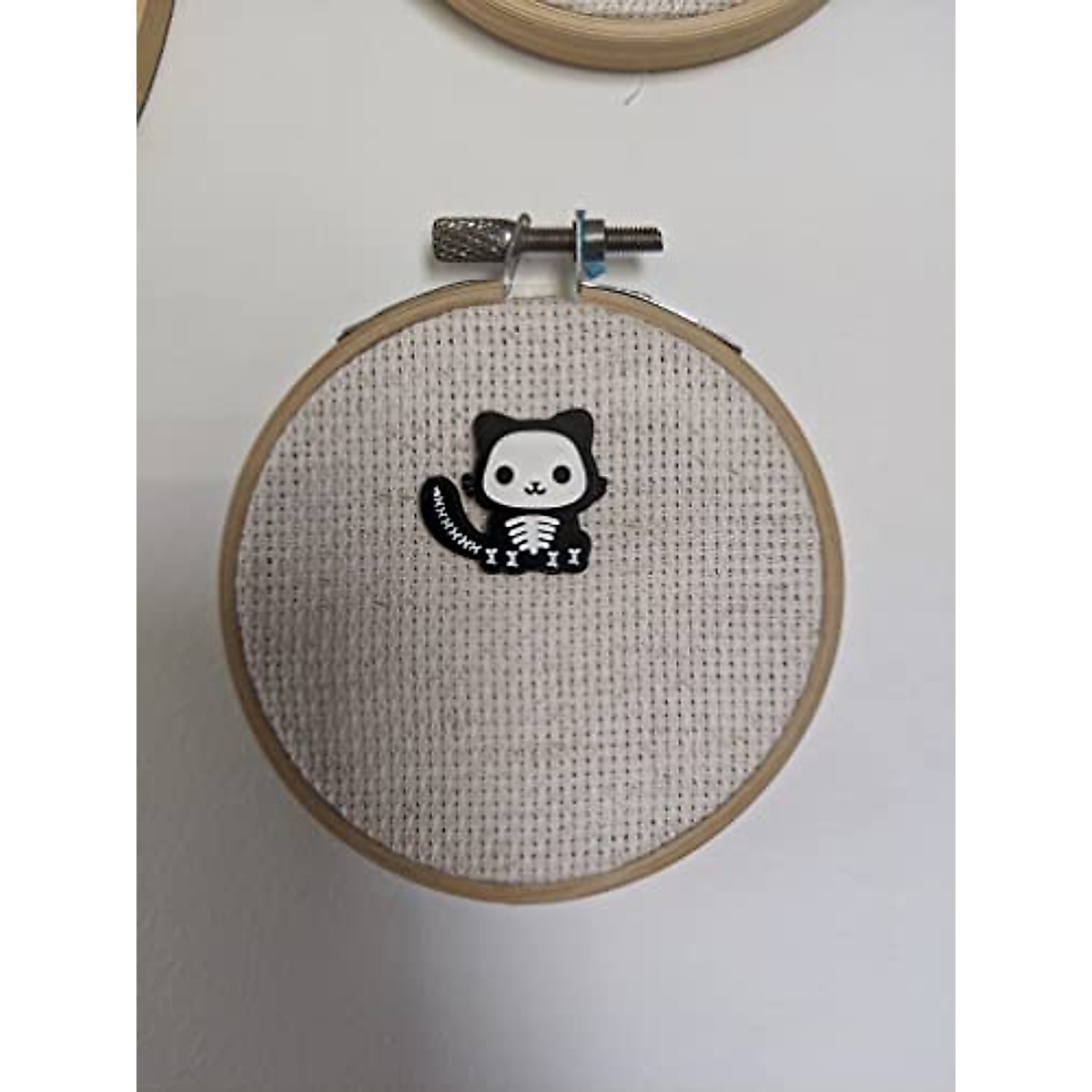 Glow in the Dark Skeleton Kitty Needle Minder