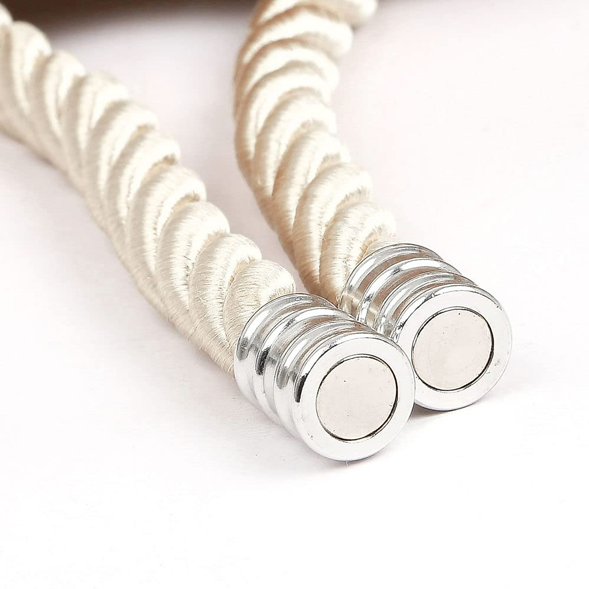 1Pc Magnetic Curtain Tieback Hanging Ball Hold-Back Clip Window Drape Buckle Rope Tie Backs Curtains Holder Accessory,Beige,2Pcs