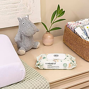 The Honest Company Clean Conscious Wipes | 100% Plant-Based, 99% Water, Baby Wipes | Hypoallergenic, Dermatologist Tested | Geo Mood, 288 Count