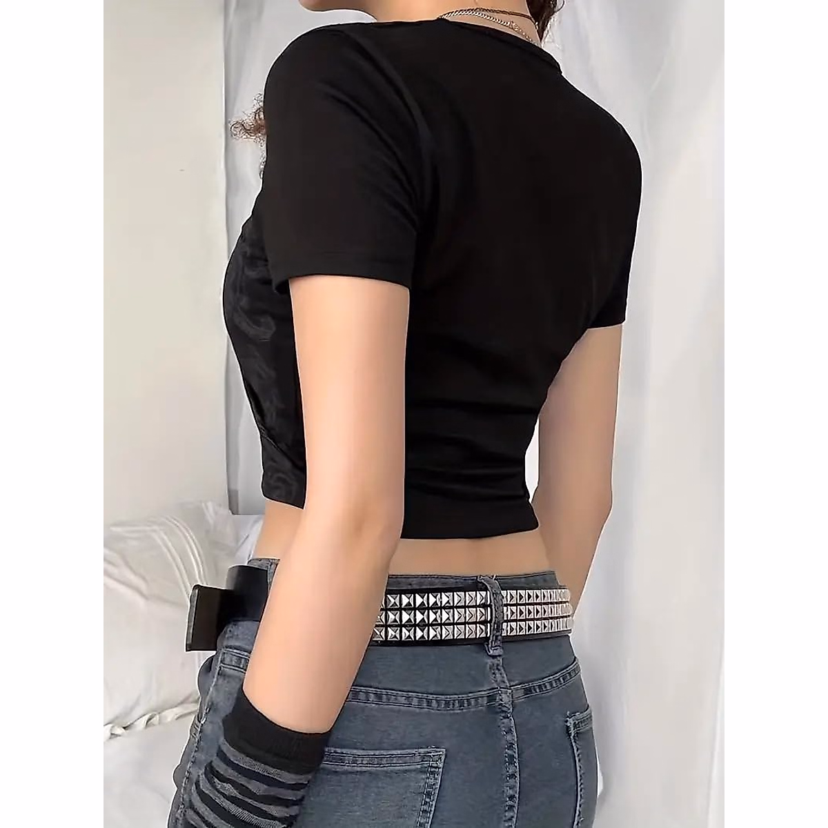 Ulekuke Metal Punk Rock Rivet Studded Belt for Women Men, Gothic Belt with Bright Pyramid Studs(Black)