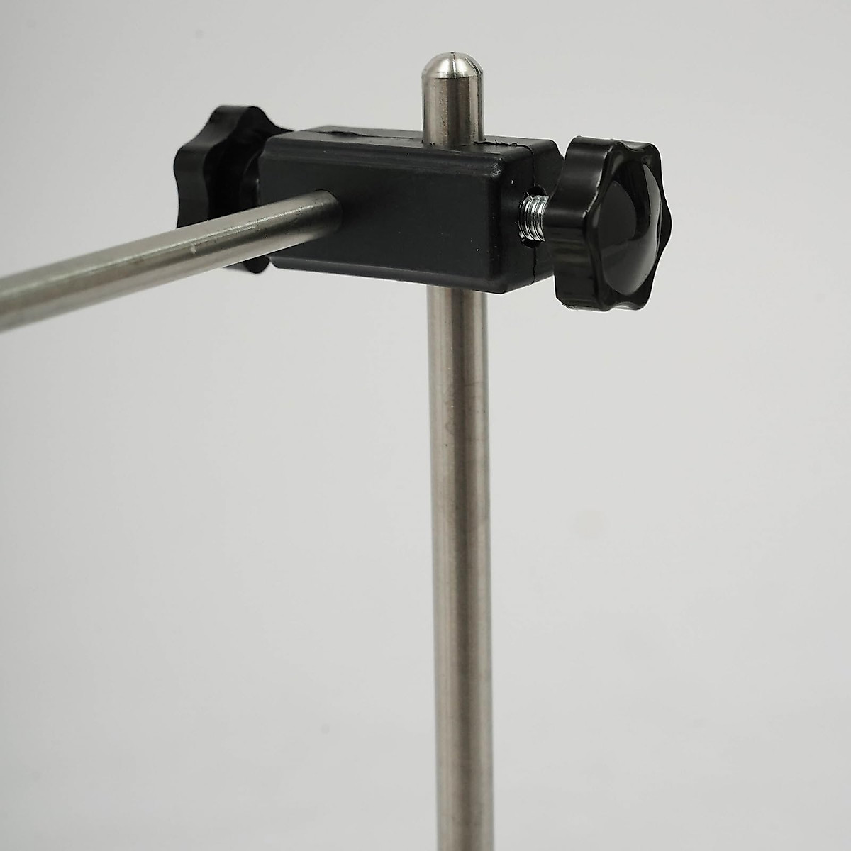 Electric Overhead Magnetic Stirrer Mixer Lab Stirrer with Digital Temperature Display High Accuracy Blender 0-2000 RPM 110V 250W