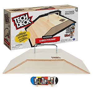 TECH DECK Performance Series, Shred Pyramid Set with Metal Rail and Exclusive Blind Fingerboard, Made with Real Wood, Kids Toy for Boys and Girls Ages 6 and up