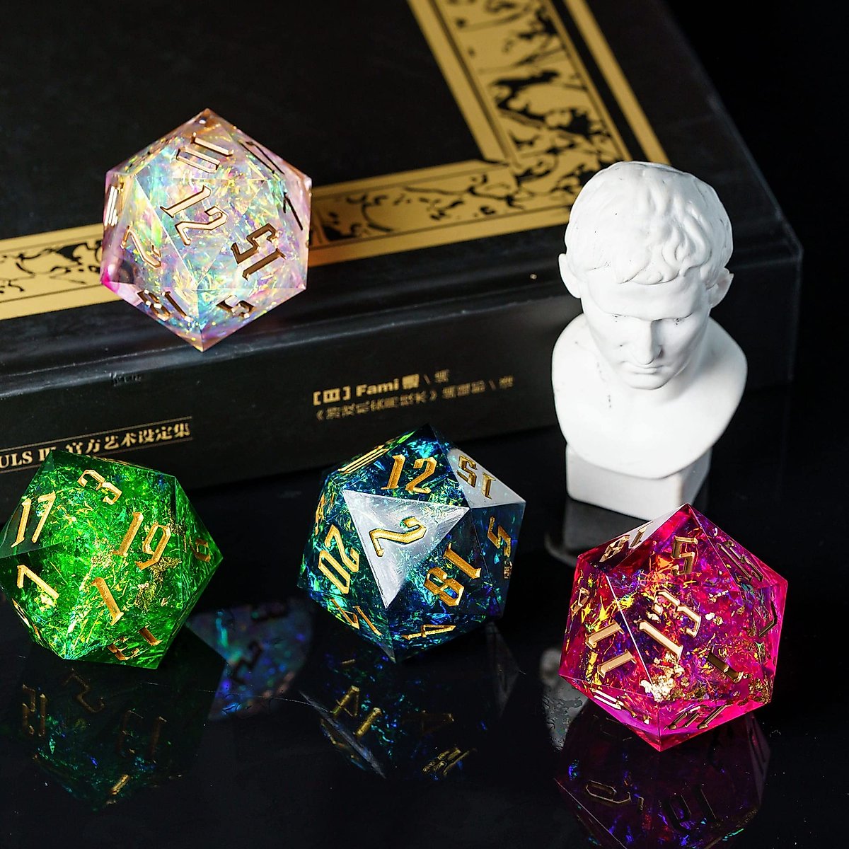 Cusdie Single D20 DND Dice with Sharp Edges and Glitter Foil Inclusions, 20 Sided D&D Dice, 33mm Handcrafted Polyhedral Dice, for Role Playing Game MTG Pathfinder (Green)