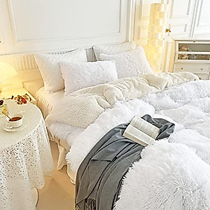 UOZZI BEDDING White Faux Fur Comforter Set Queen 3 Pieces - 1 White Shaggy Comforter Set and 2 Pillowcases, Ultra Soft and Easy Care Luxury Plush Shaggy Duvet Set