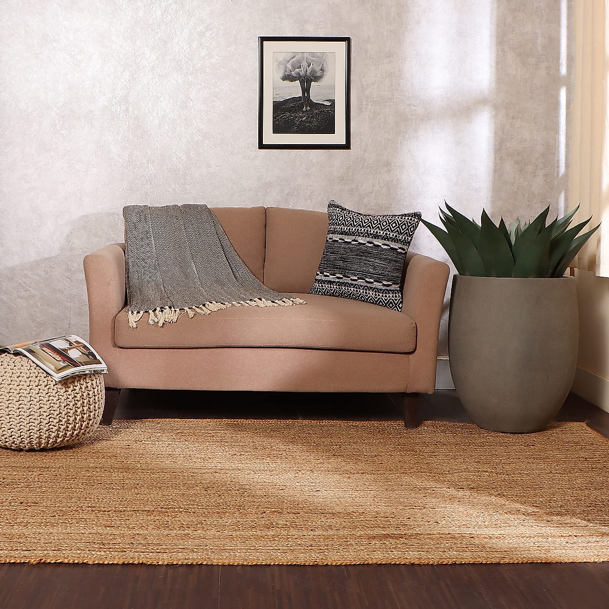 REDEARTH Rectangular Area Rug - Hand Woven Braided 100% Natural Jute - Artisan Made Boho Jute Rugs for Bedroom - Kitchen - Living Room - Farmhouse - Aesthetic Home Decor (8'x10' - Natural)