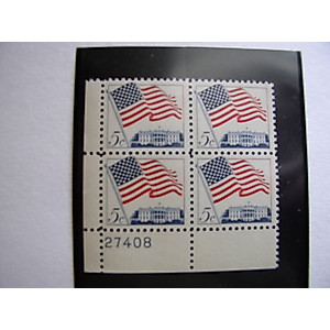 US 1963-66 Postal Stamps, Flag Over White House, S# 1208, PB of 4 5 Cent Stamps