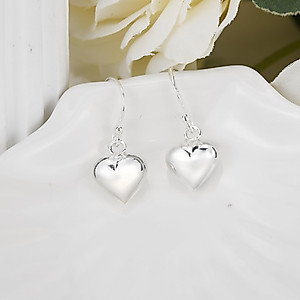 AeraVida Full of Love Gleaming Heart Sterling Silver 925 Dangle Earrings