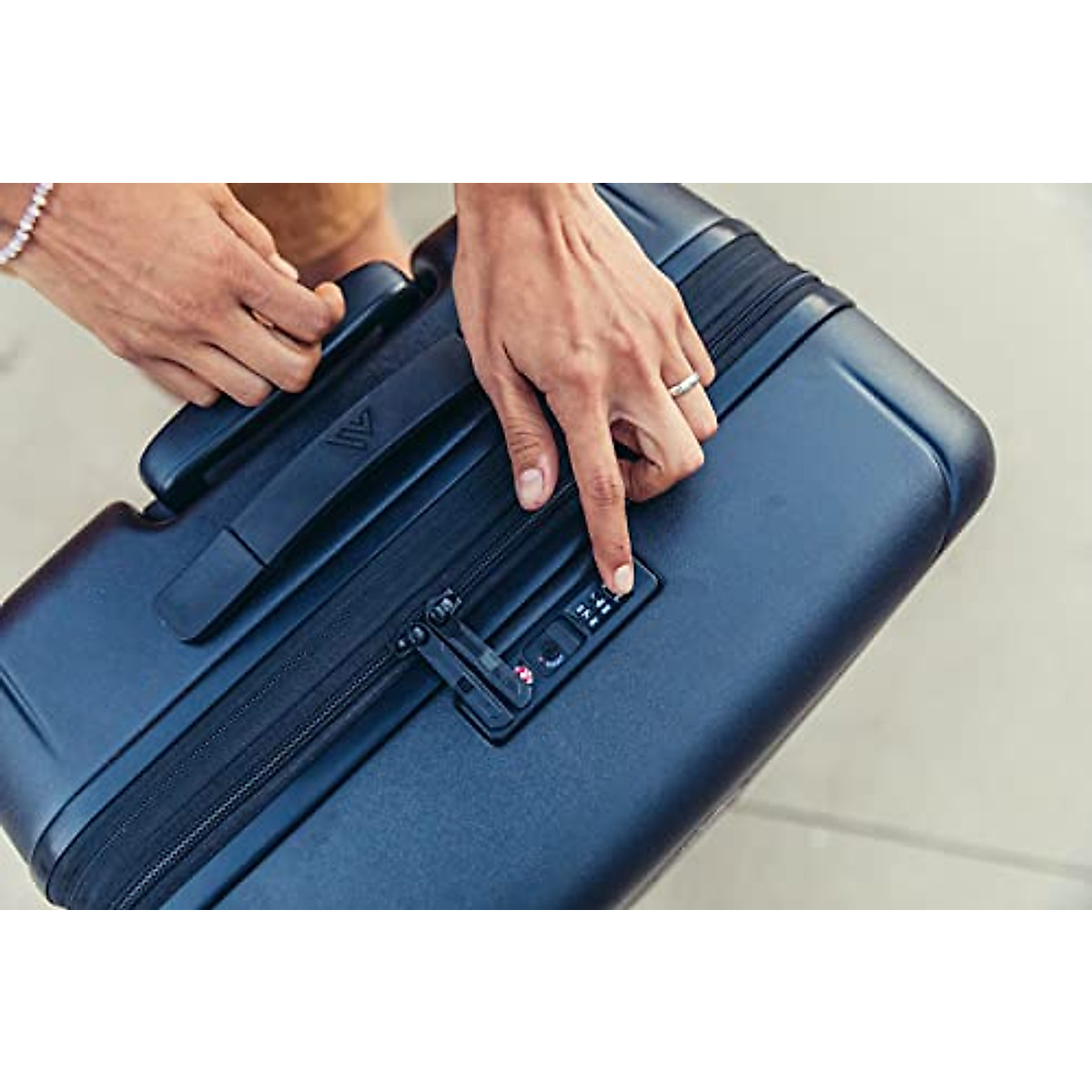 Gregory Mountain Products Quadro Hardcase 28