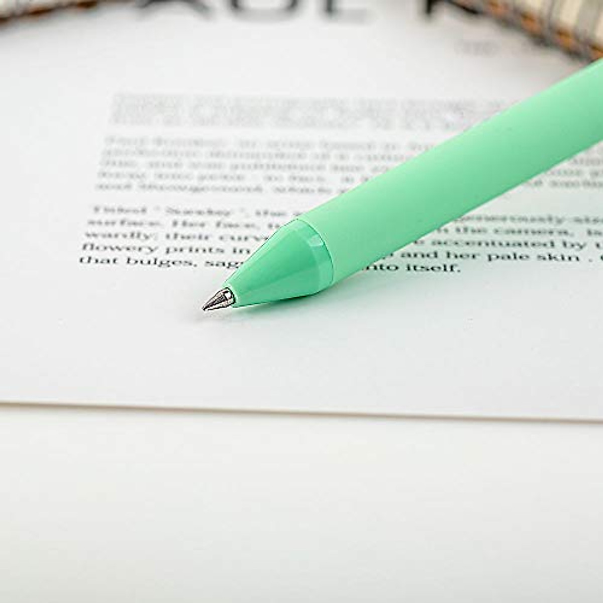 czxwyst Soft Touch Retractable Gel Ink Pens 0.5mm Fine Point (Macarons Colors 5-Pack Black Ink)