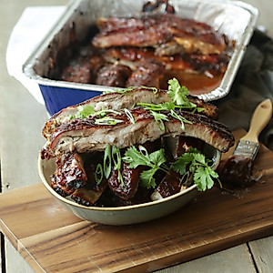 Reynolds Kitchens Heavy Duty Aluminum Pans for Roasting with Lids, 12x9 Inch, 2 Count (Pack of 3)