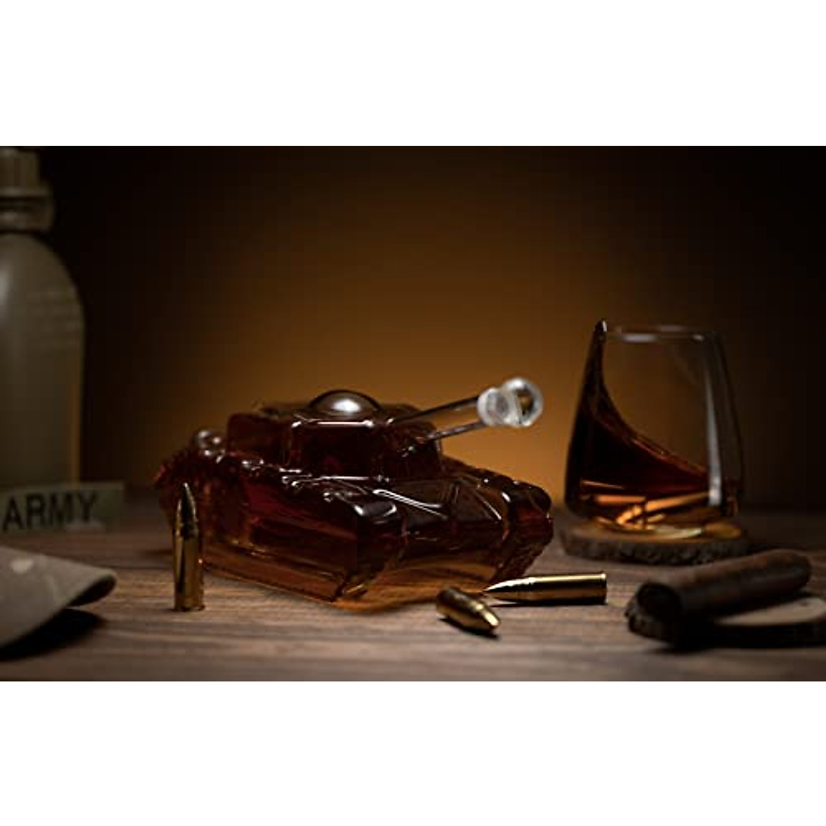 Tank Whiskey Decanter by The Wine Savant - Army Gifts for Men - Glass Tank Gift - Bourbon and Scotch Decanter - Military Veteran Gifts - 1000ml