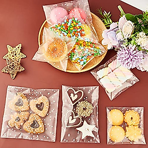 Zezzxu 200PCS Cookie Bags Self Adhesive Clear Plastic Cellophane Treat Bags for Candy Pastry Packaging Party Favor Gift Giving (White Polka Dots, 5.5 × 5.5 inches)