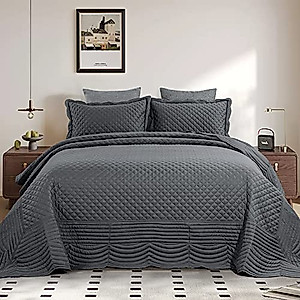 HOMBYS Oversized King Quilt Set 128x 120 with Shams, 3 Pieces Soft Lightweight Coverlet Bedspread for California King and King Bed, All Season Bedding Cover, Grey