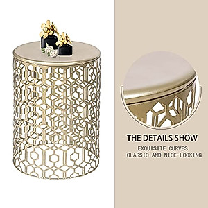 Adeco Metal Nesting Tables Set of 2, Round End Side Coffee Table Decorative Nightstands for Home Office Indoor and Garden Outdoor, Gold