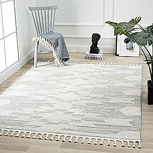 LUXE WEAVERS Ibiza Collection 8068 Grey 8x10 South Western Fringe Geometric Area Rug for Living Room, Bedroom, Dining Area