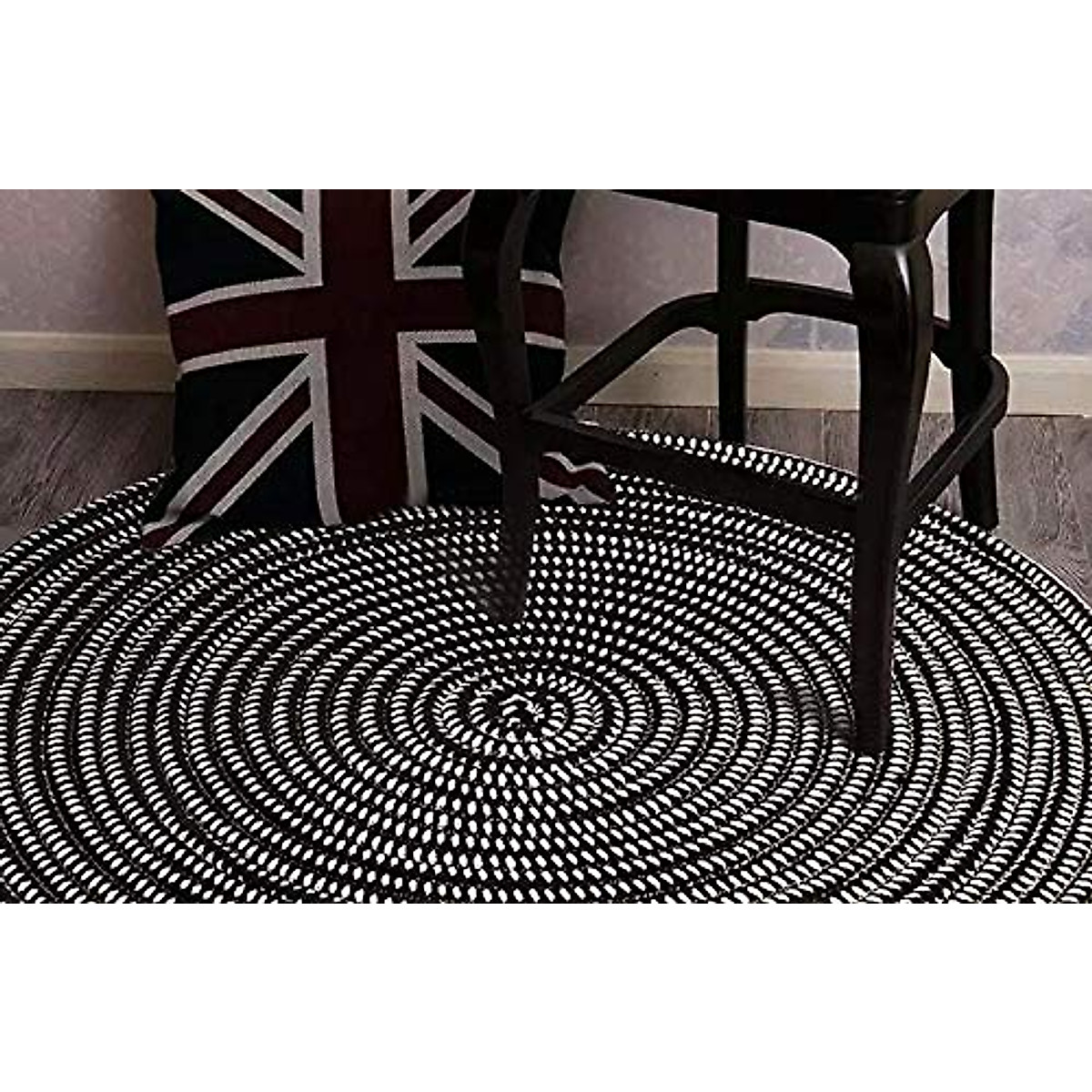 Hand Woven Round Area Rugs Living Room Bedroom Study Computer Chair Cushion Base Mat Round Carpet Lifts Basket Swivel Chair Pad Coffee Table Rug(2' Round, Black/White)
