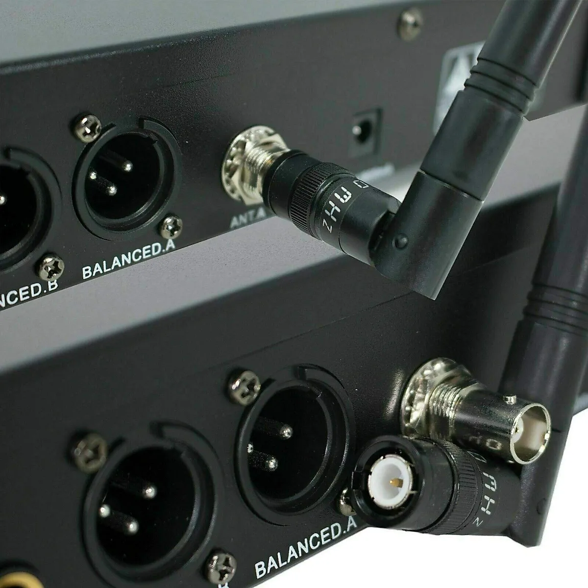 EMB EMIC2500 Wireless Microphone System 4-Channel UHF Cordless Mic Set with Four Handheld Mics, All Metal Build, Fixed Frequency, Long Range 260ft, Ideal for Church, Karaoke, Weddings, Events