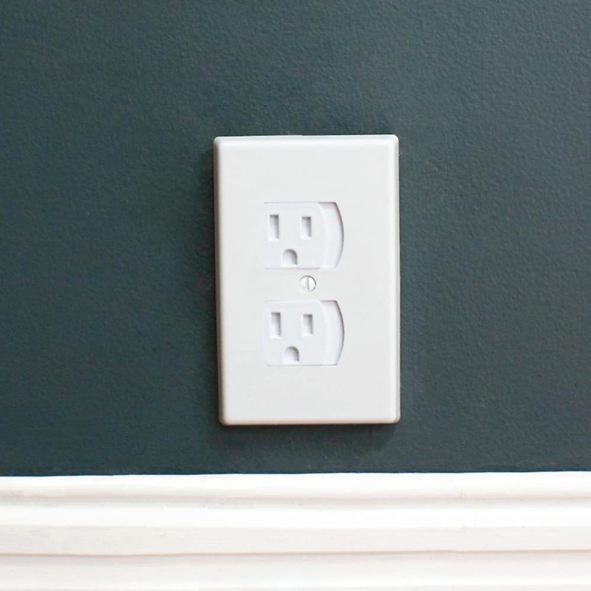 Toddleroo by North States Sliding Outlet Covers | Automatic self-Closing Design | Installs Over Any Standard Sized Home outlets | Baby proofing with Confidence (4-Pack, Soft White)