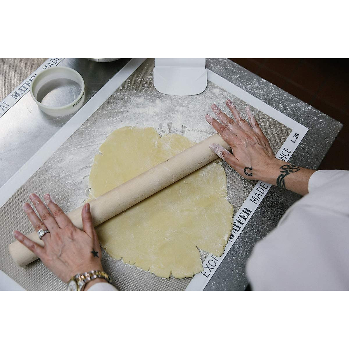 Matfer Bourgeat Exopat 11 5/8 by 16 3/8-Inch Nonstick Reinforced Silicone Reusable Baking Mat, Commercial Grade,