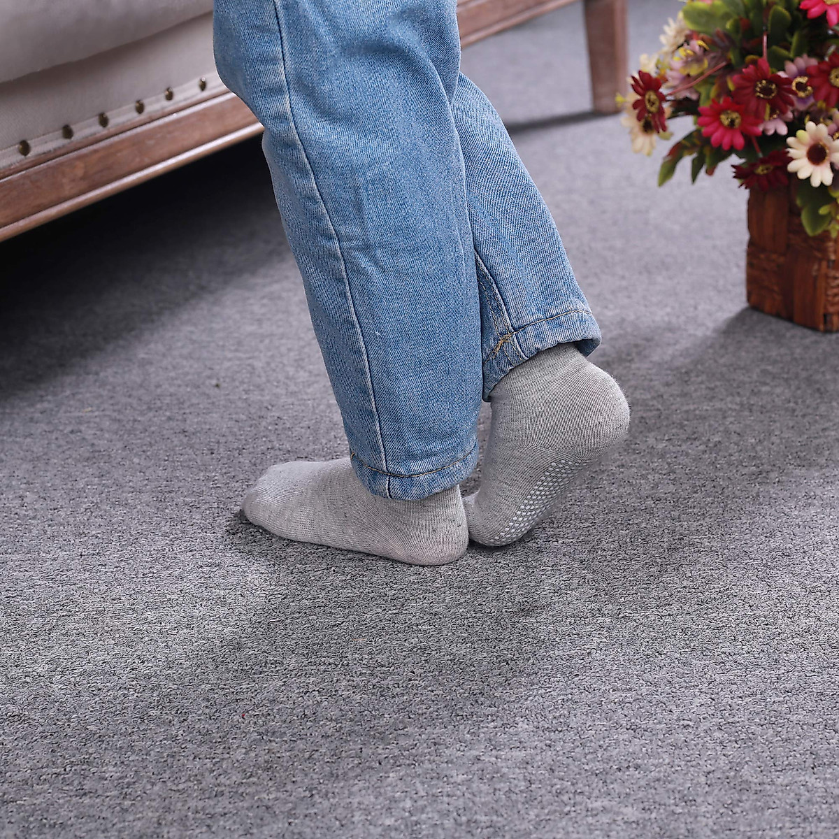 Tenpluszero Baby Crew Socks with Anti Slip Grips for Infants Toddlers Little Kids Boys Girls (9 Pairs - Black,White,Gray, 6-12 Months)