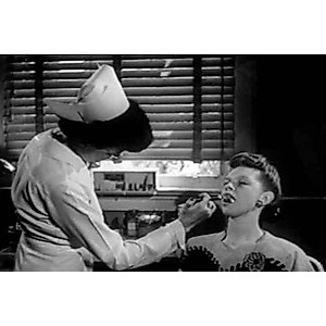 Plastic Products and Consumerism Vintage Movie: Looking Ahead Through Plexiglas DVD (1940)