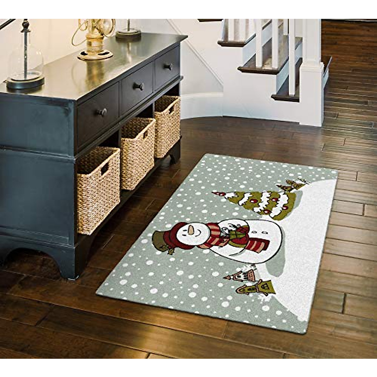 Brumlow MILLS Snowman Washable Festive Christmas Snow Scene Indoor or Outdoor Holiday Area Rug for Living or Dining Room, Bedroom Carpet and Kitchen Runner Rug, 30" x 46", Snow Christmas Tree