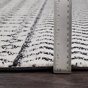 Livabliss Chester Boho Moroccan Area Rug,9' x 12'6",Black