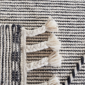 Safavieh Vermont Collection Accent Rug - 4' x 6', Ivory & Black, Handmade Moroccan Boho Braided Tassel Wool, Ideal for High Traffic Areas in Entryway, Living Room, Bedroom (VRM160Z)