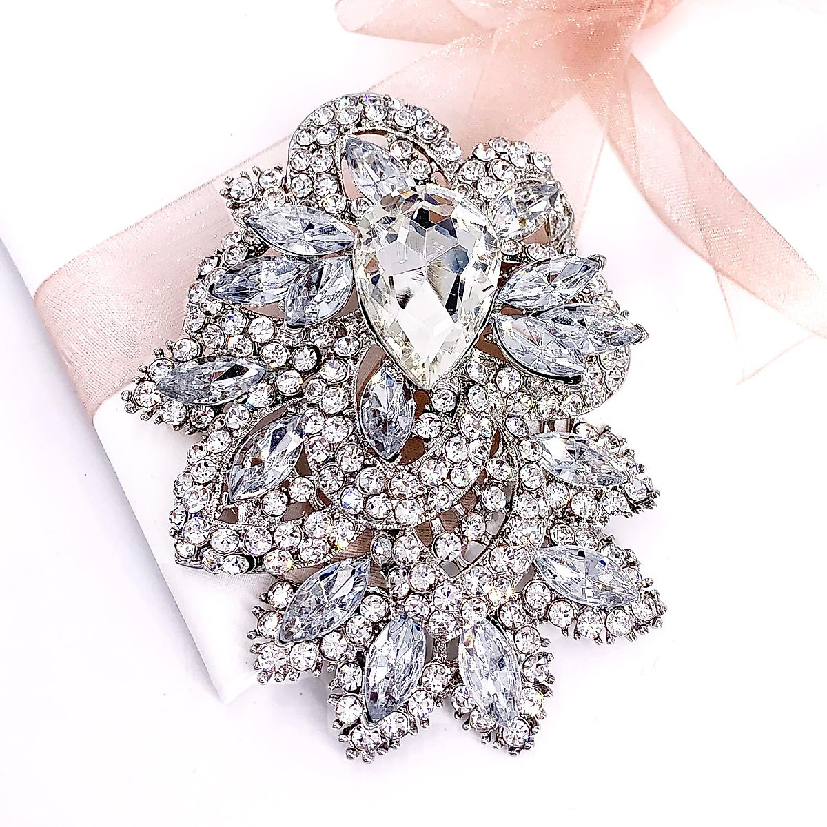 LAXPICOL Women's Vintage Blue Austrian Crystal Elegant Flower Teardrop Brooch Gold Tone (clear)