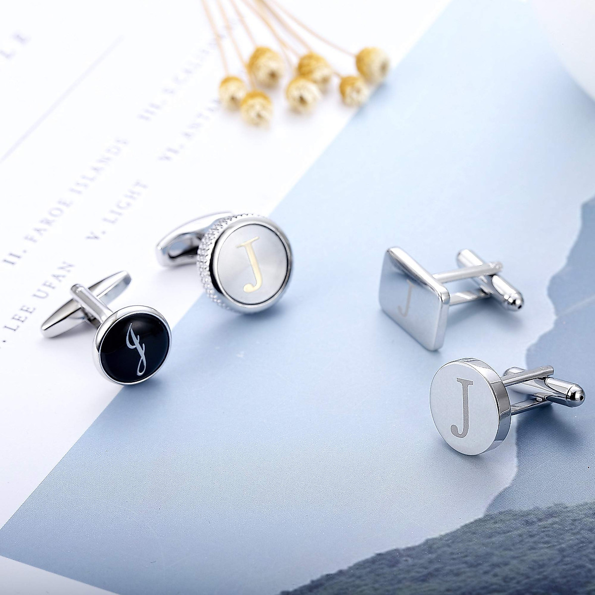 LOYALLOOK 4Pairs Men's Initial J Letter Shirts Cufflinks Engraved Shirt Cufflink Alphabet Set Fashion Dazzle Tuxedo Cufflinks Business Wedding Father's DayGift