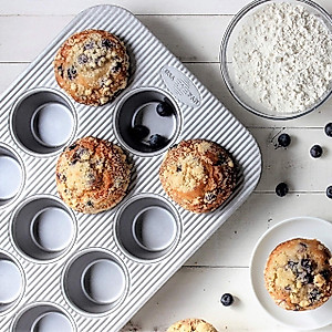 USA Pan Bakeware Muffin Pan, 12-Well, Aluminized Steel