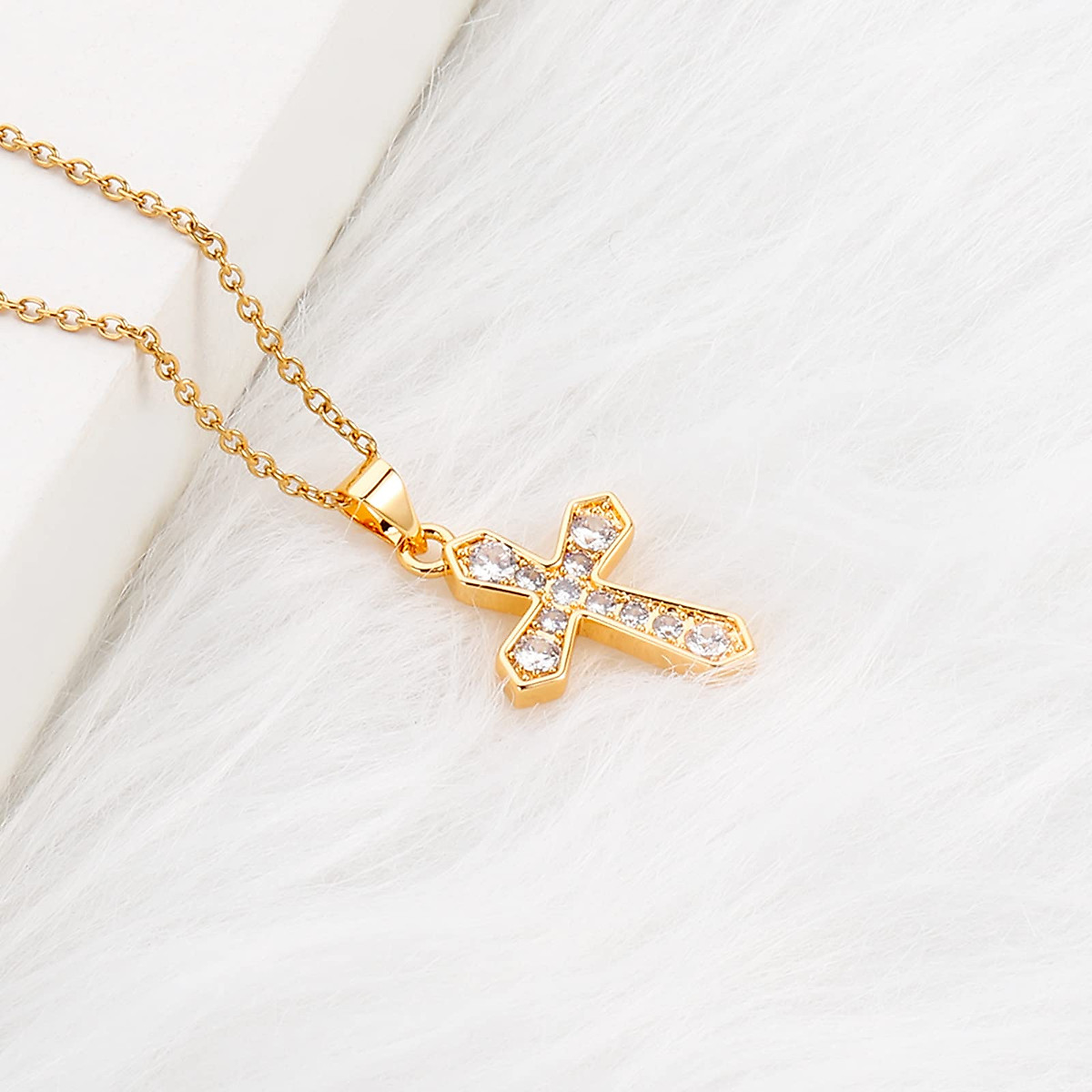 CARITATE Gold Cross Necklace For Women Girls Trendy, Cubic Zirconia Gothic Cross Jewelry Gifts For Teen Girls, Dainty Diamond Cross Necklace For Women