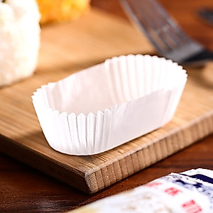 Cabilock 2000pcs Oval Cake Cups Disposable Baking Cups Cake Cup Wrap Paper Boat Shape Cake Cups Party Supplies for Cakes Muffins