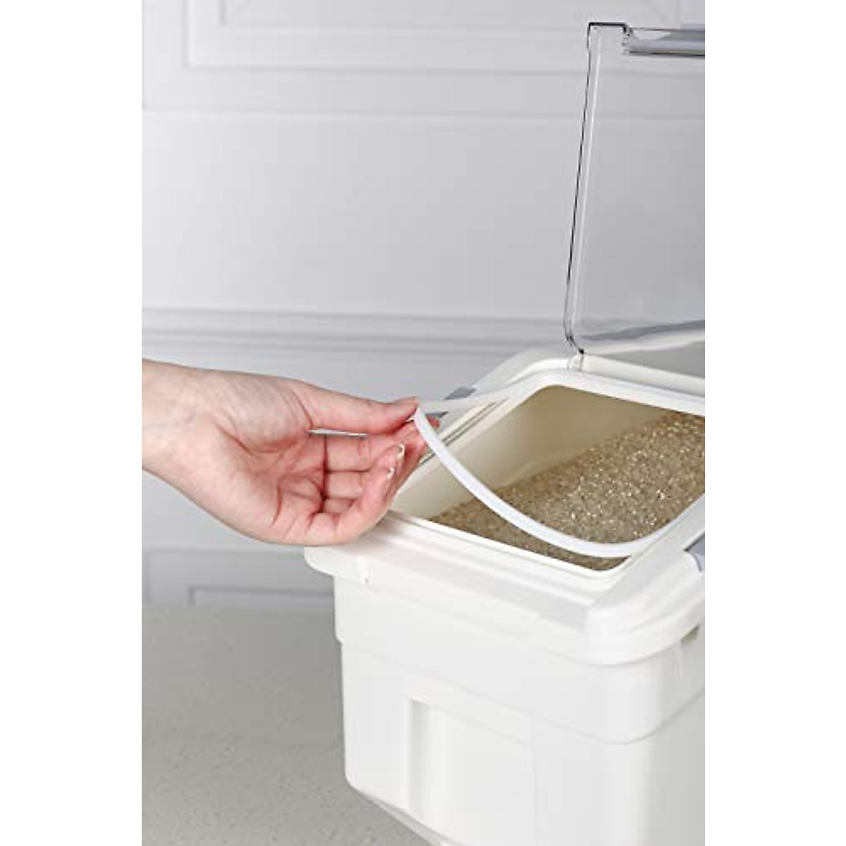 Grain Storage Container 20 lb (10 Liter) with Wheels Seal Locking Lid PP(Pack-2)