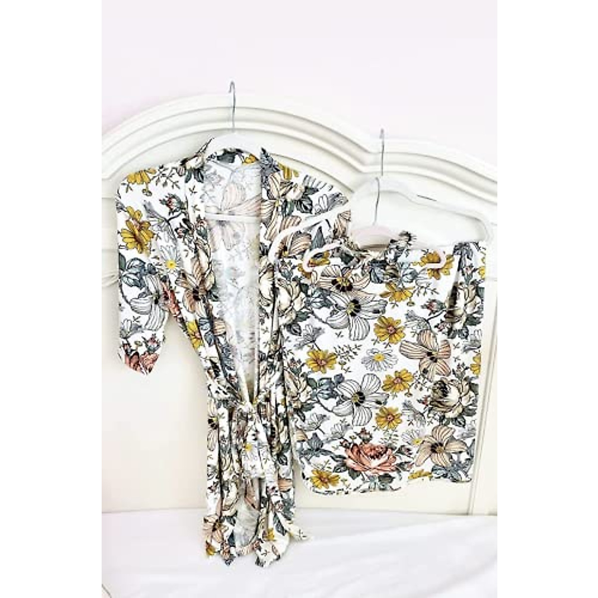 Baybou Robe and Swaddle Set Matching Mommy and Me Set Baby Girl Swaddle Blanket Gift 5-Piece Set Hospital Robe (Vintage Floral, L/XL)