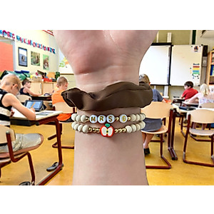 Back to School Teacher Gift Bracelet Personalized Best Teacher Gifts for Women Appreciation Gifts in Bulk Kindergarten Preschool Thank you Present Jewlery Teacher Must Haves (Mrs-C)