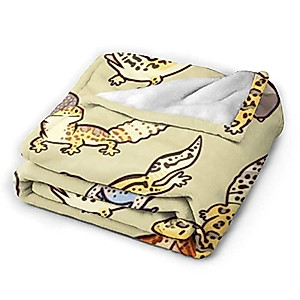 Thinye Cartoon Cute Leopard Gecko Throw Blanket Super Soft Comfy Micro Fleece Fuzzy Blanket Decorative Blanket for Bed Couch Chair Living Room (50*40inch) White