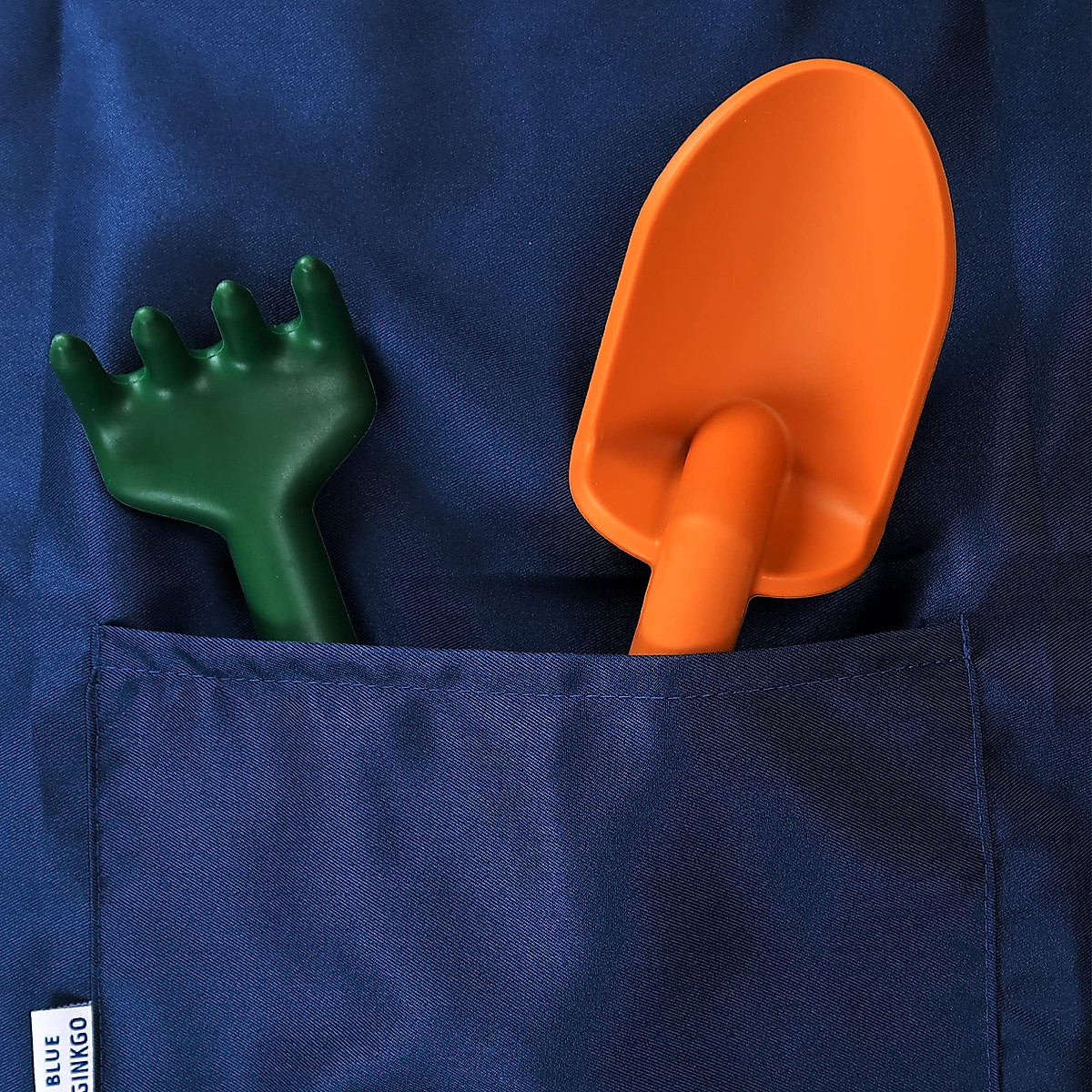 BLUE GINKGO Toddler Gardening Tools - Silicone Beach Toys, Garden Toys for Toddlers | Kids Shovel and Rake Set, Watering Can, Sand Molds | Outdoor Baby Gardening Set (Terracotta)