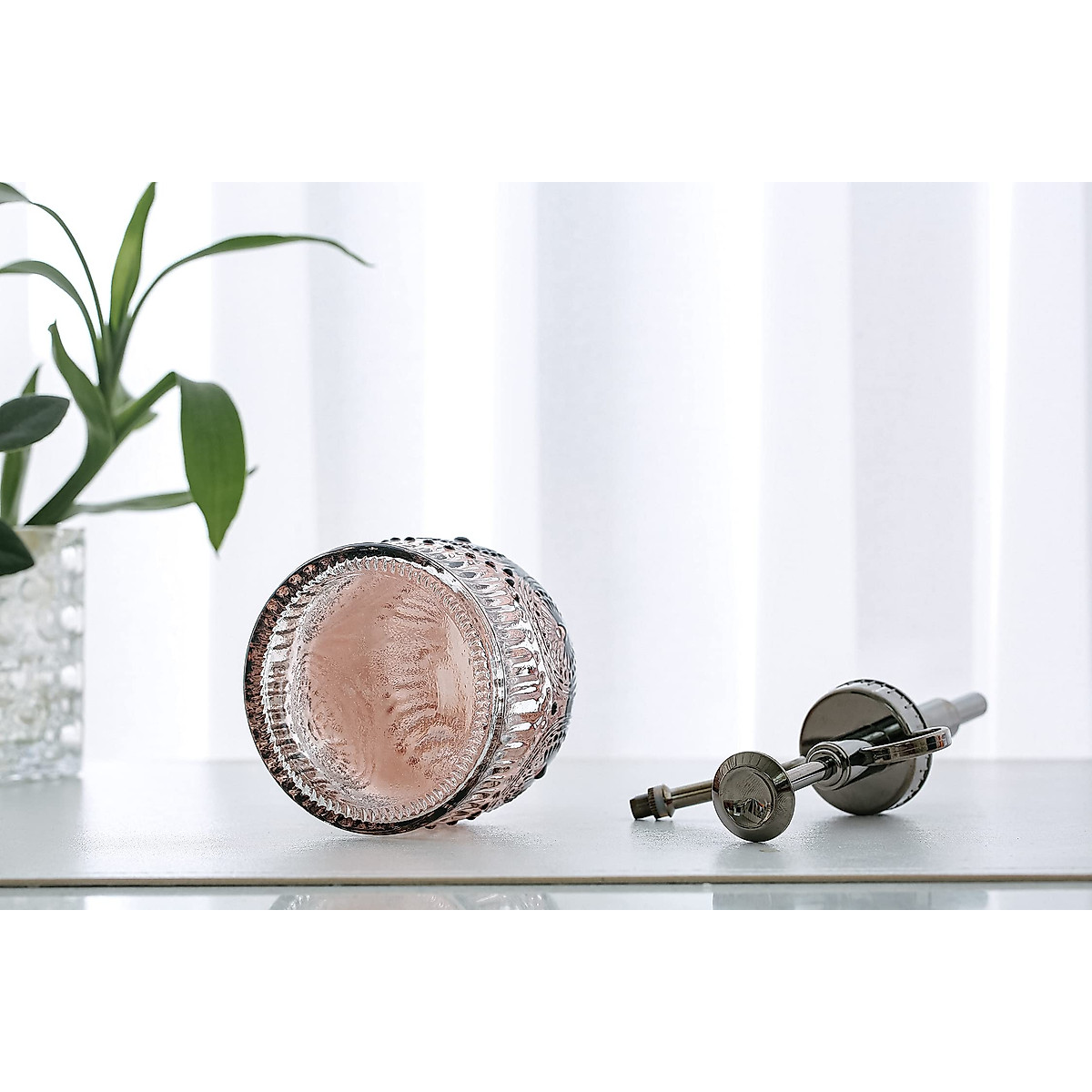 Glass Plant Mister Spray Bottle, 6.3inch Tall Vintage Plant Spritzer Watering Can, Succulent Watering Bottle with Top Pump, Plant Mister Glass Watering Garden Tool (Brown Clear Gradient)