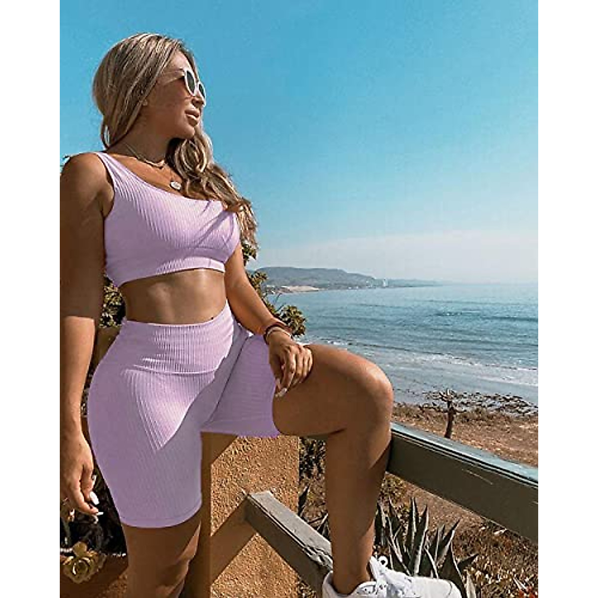 Beaufident Women Workout Set Athletic Tracksuits Yoga Running Biker Short with Paded Sports Bra Taffy Purple