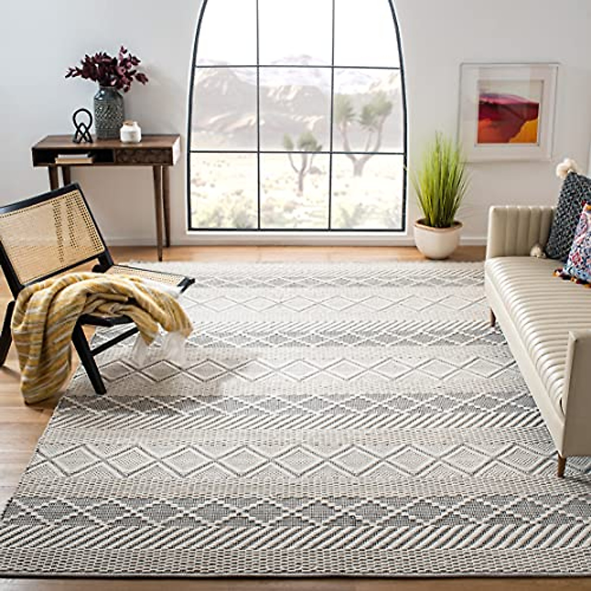 SAFAVIEH Natura Collection 6' x 9' Ivory NAT854A Handmade Moroccan Boho Tribal Wool Area Rug