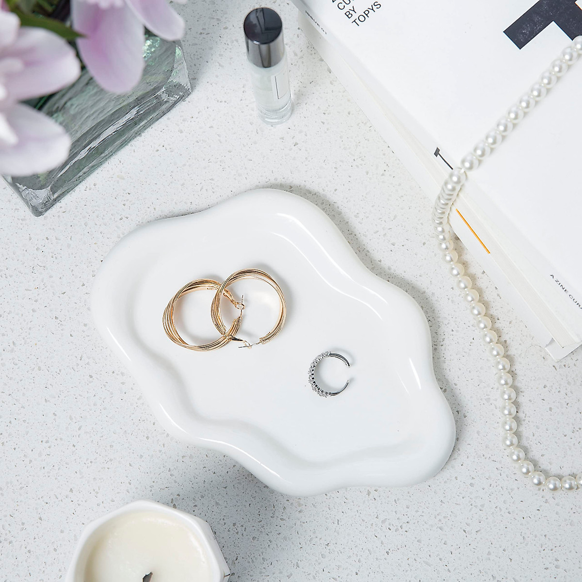 Lynagert Cloud Trinket Dish, Chubby Jewelry Tray, Ceramic Jewelry Ring Trinket Dish for Rings Earrings Necklace Organizer, Mother's Day Thanksgiving Christmas Birthday Bridesmaid Gifts (White)
