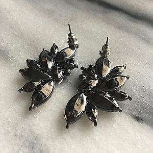 80s Funky Punk Rock Spiky Oversized Rhinestone Studded Candy Cluster Women Stud Earrings in Aurora Borealis (Aurora Borealis)